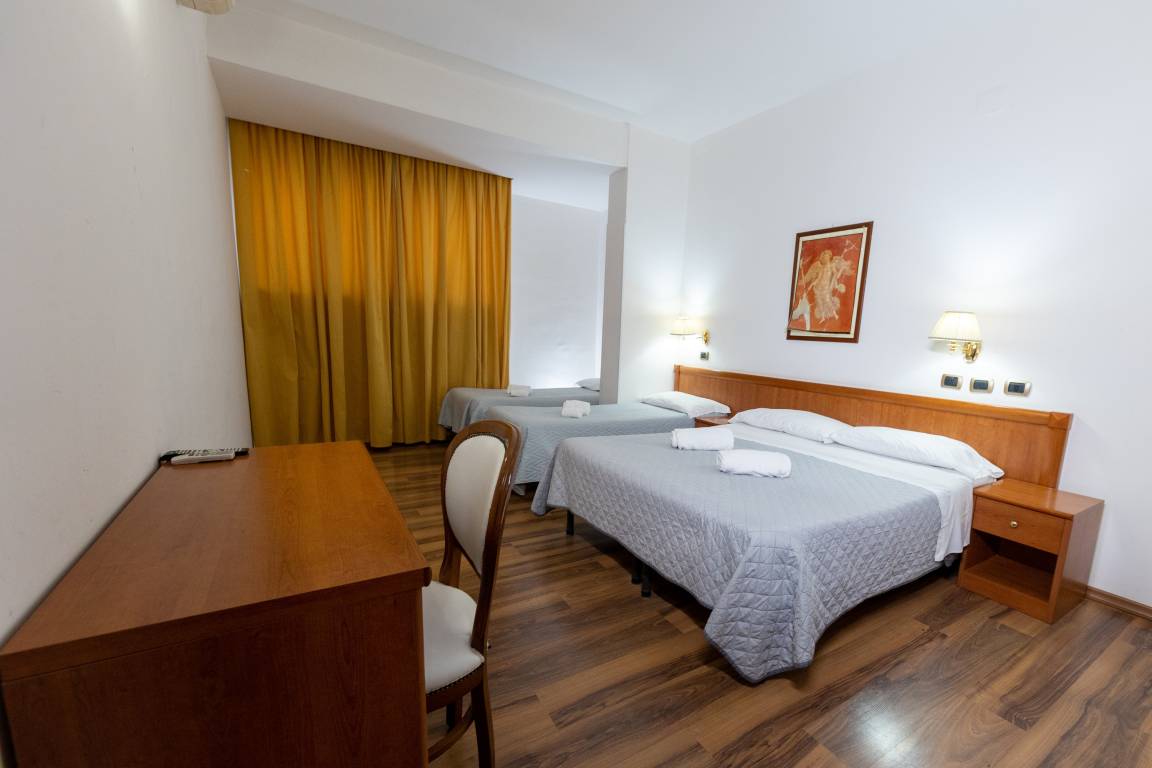 25 M² Bed And Breakfast ∙ 1 Bedroom ∙ 4 Guests - Pompei