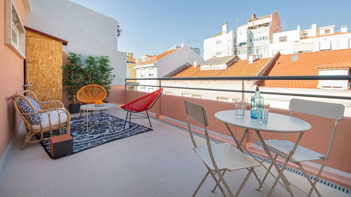 70 M² Apartamento ∙ 1 Quarto ∙ 3 Hóspedes - Alvalade