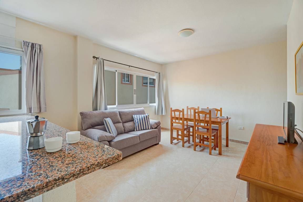 80 M² Appartement ∙ 2 Slaapkamers ∙ 3 Gasten - El Médano