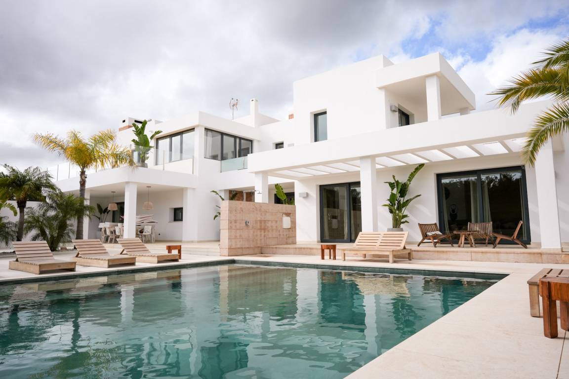 Villa ∙ 3 Bedrooms ∙ 6 Guests - Ibiza