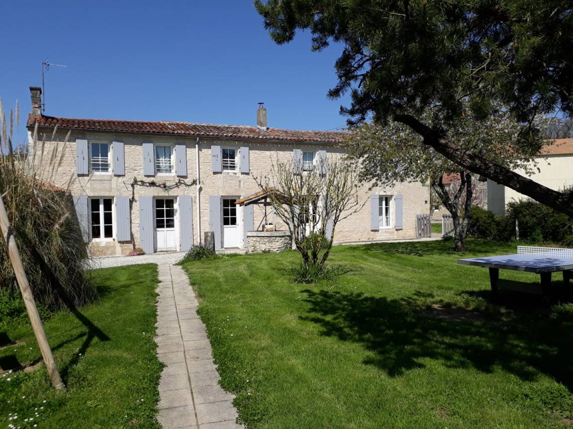 156 M² Gîte ∙ 5 Chambres ∙ 12 Personnes - Charente-Maritime