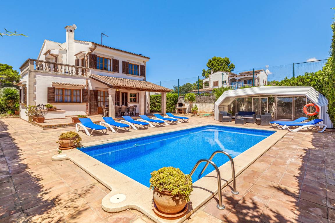 185 M² Ferienhaus ∙ 4 Schlafzimmer ∙ 8 Gäste - Sa Ràpita