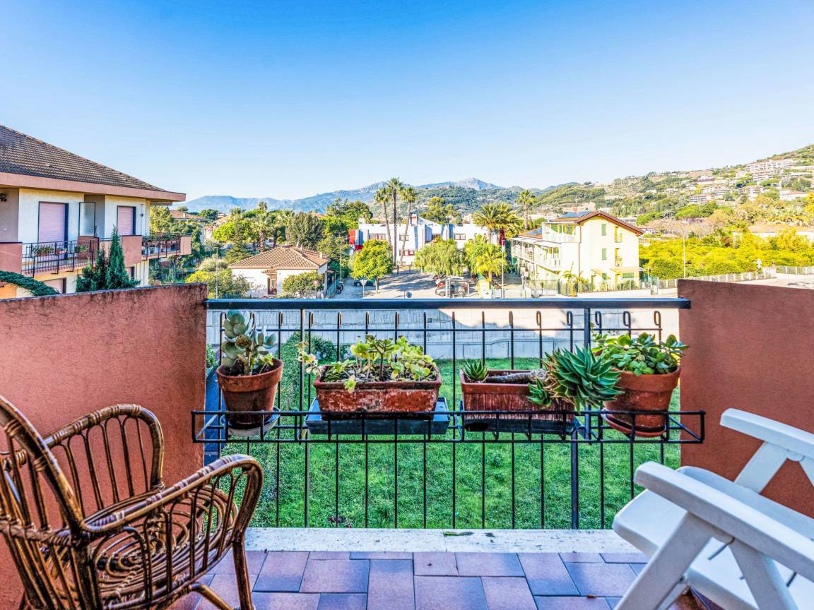 Apartment ∙ 1 Bedroom ∙ 4 Guests - Bordighera