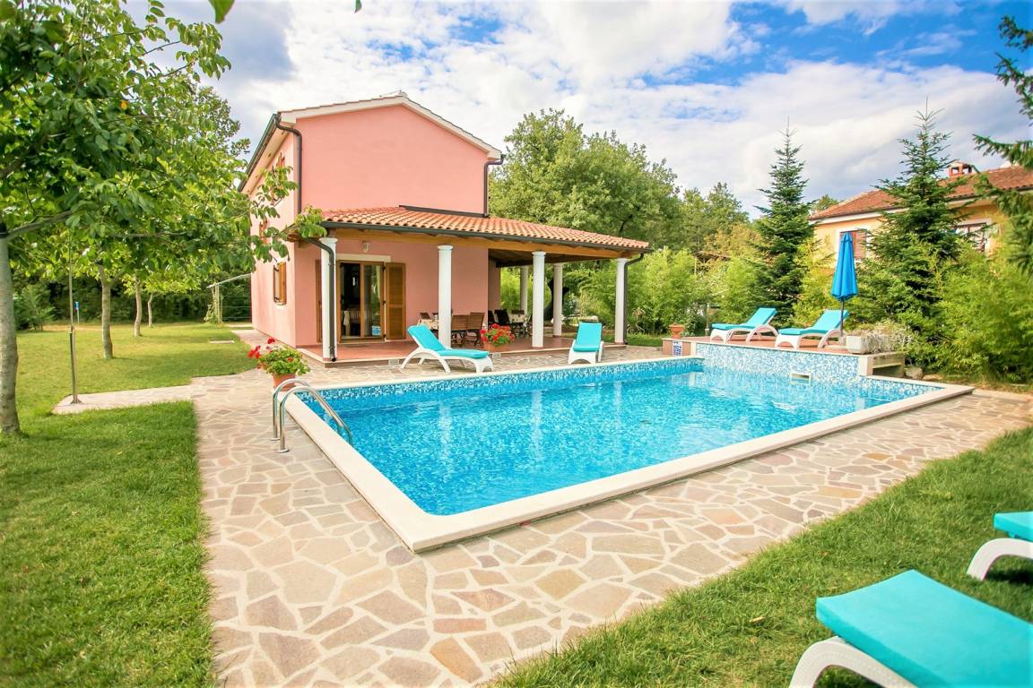 120 M² Villa ∙ 4 Schlafzimmer ∙ 8 Gäste - Pazin