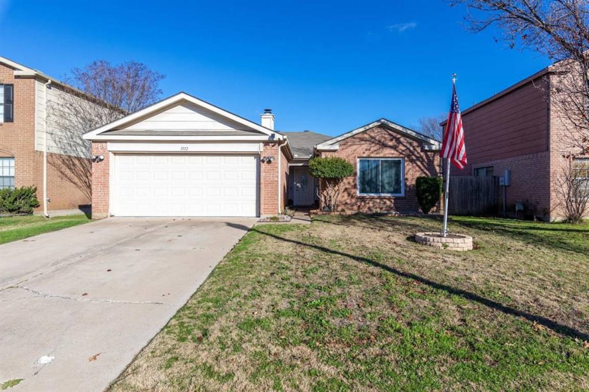 House ∙ 4 Bedrooms ∙ 5 Guests - Denton, TX