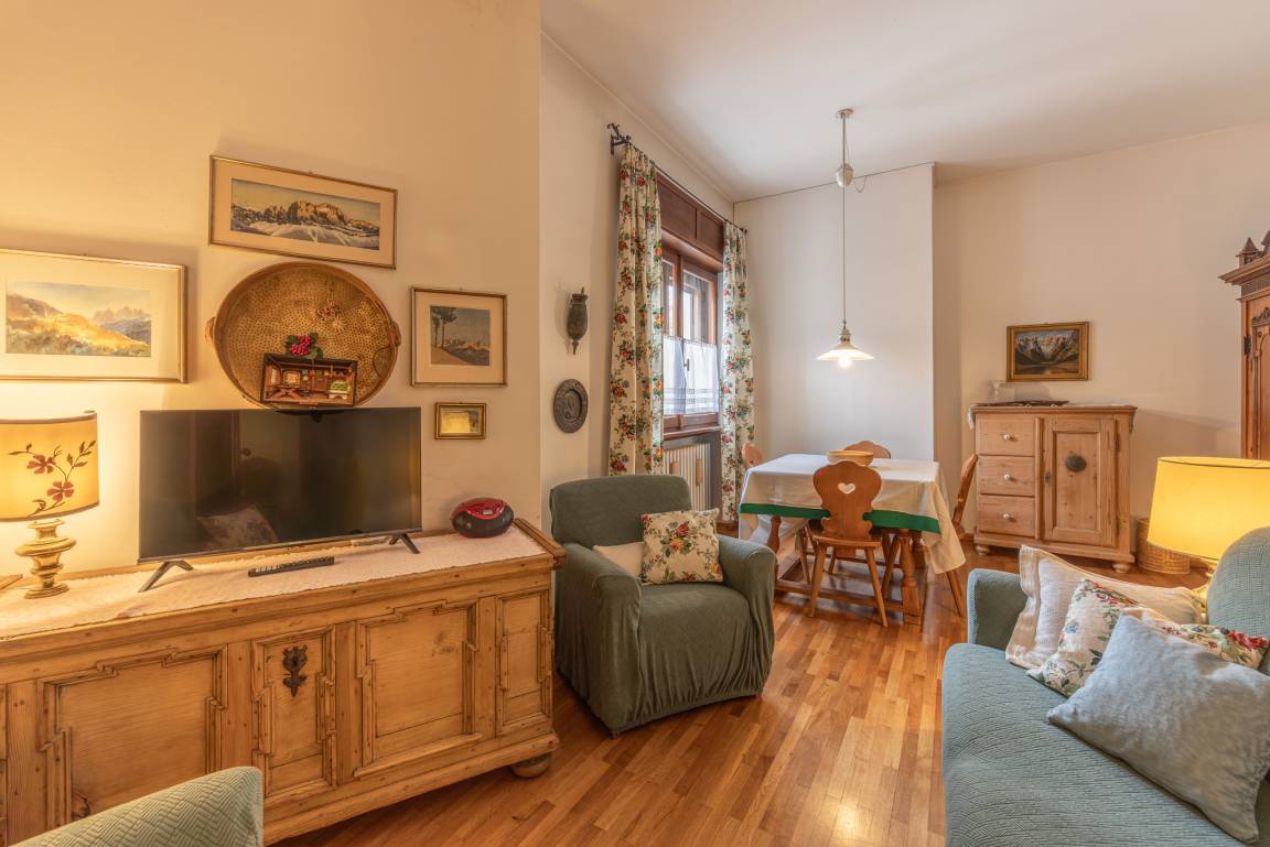 70 M² Apartment ∙ 2 Bedrooms ∙ 4 Guests - Cortina d'Ampezzo