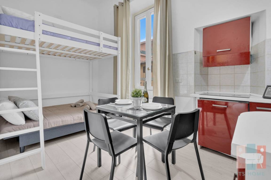 40 M² Apartment ∙ 1 Bedroom ∙ 20 Guests - Monza