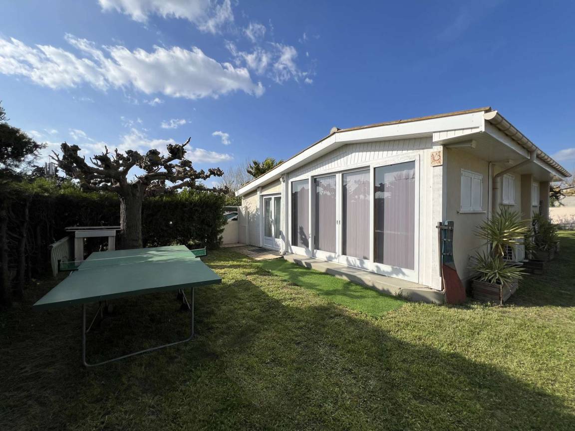 70 M² Maison De Vacances ∙ 3 Chambres ∙ 6 Personnes - Valras-Plage