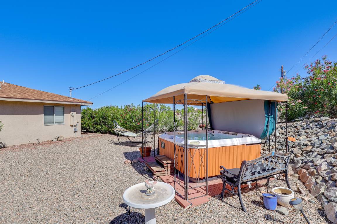 160 M² House ∙ 3 Bedrooms ∙ 10 Guests - Lake Havasu City, AZ
