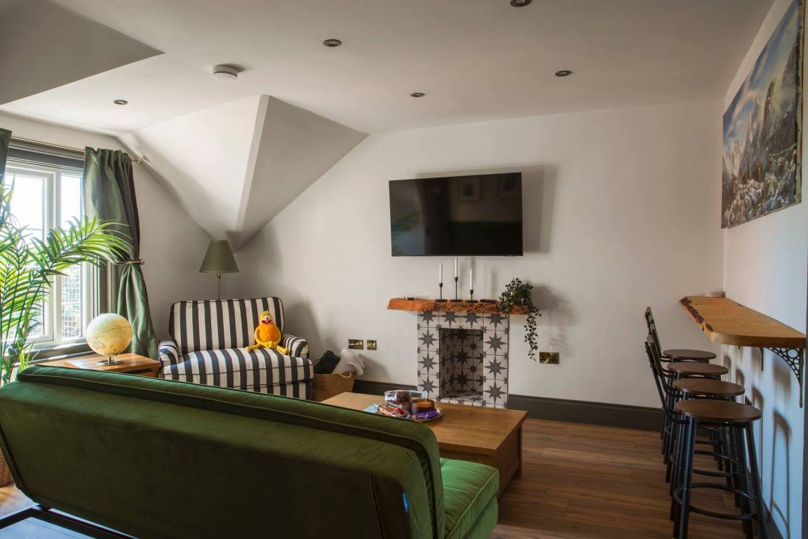 79 M² Apartment ∙ 3 Bedrooms ∙ 4 Guests - Topsham