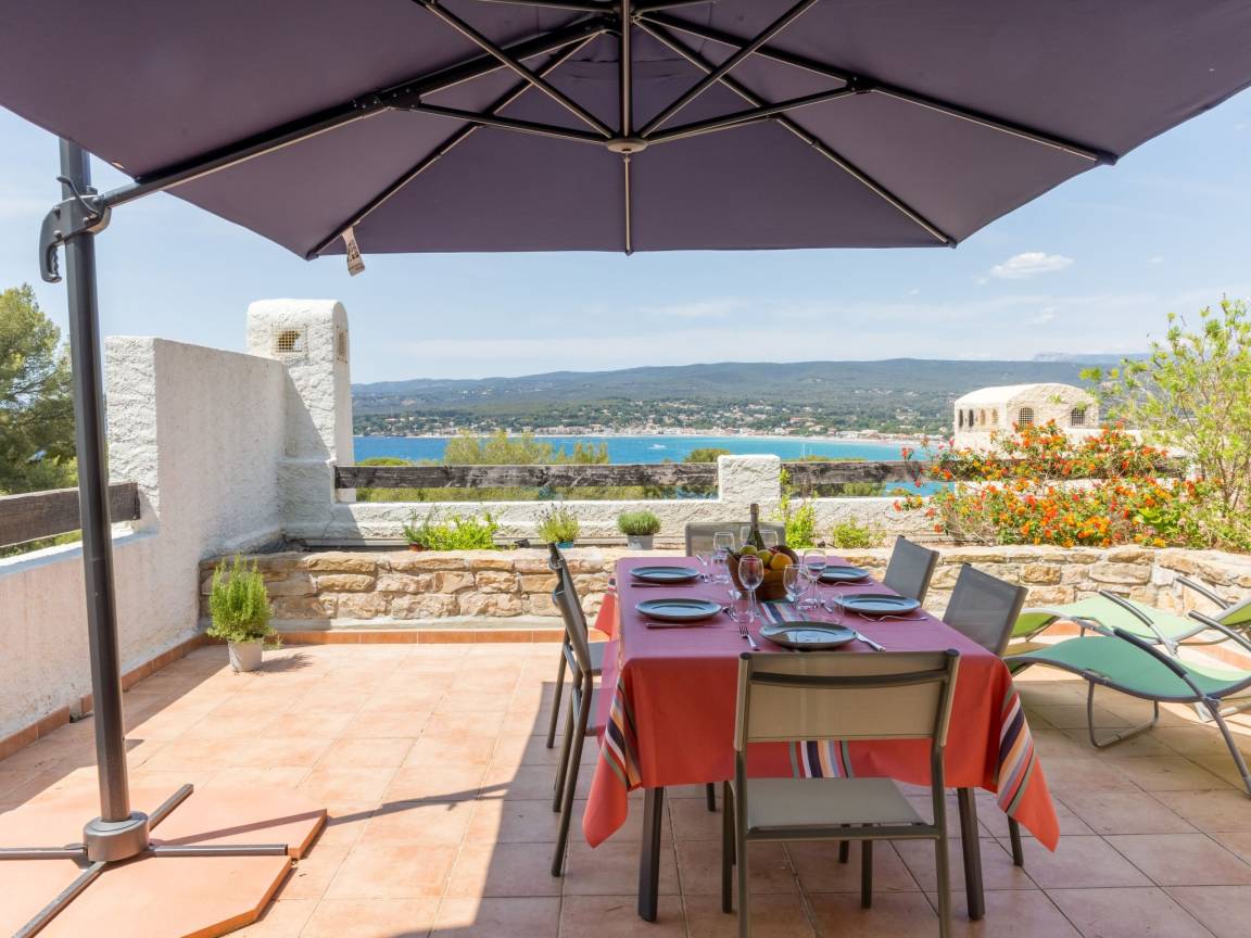83 M² Apartamento ∙ 3 Habitaciones ∙ 6 Huéspedes - La Cadière-d'Azur