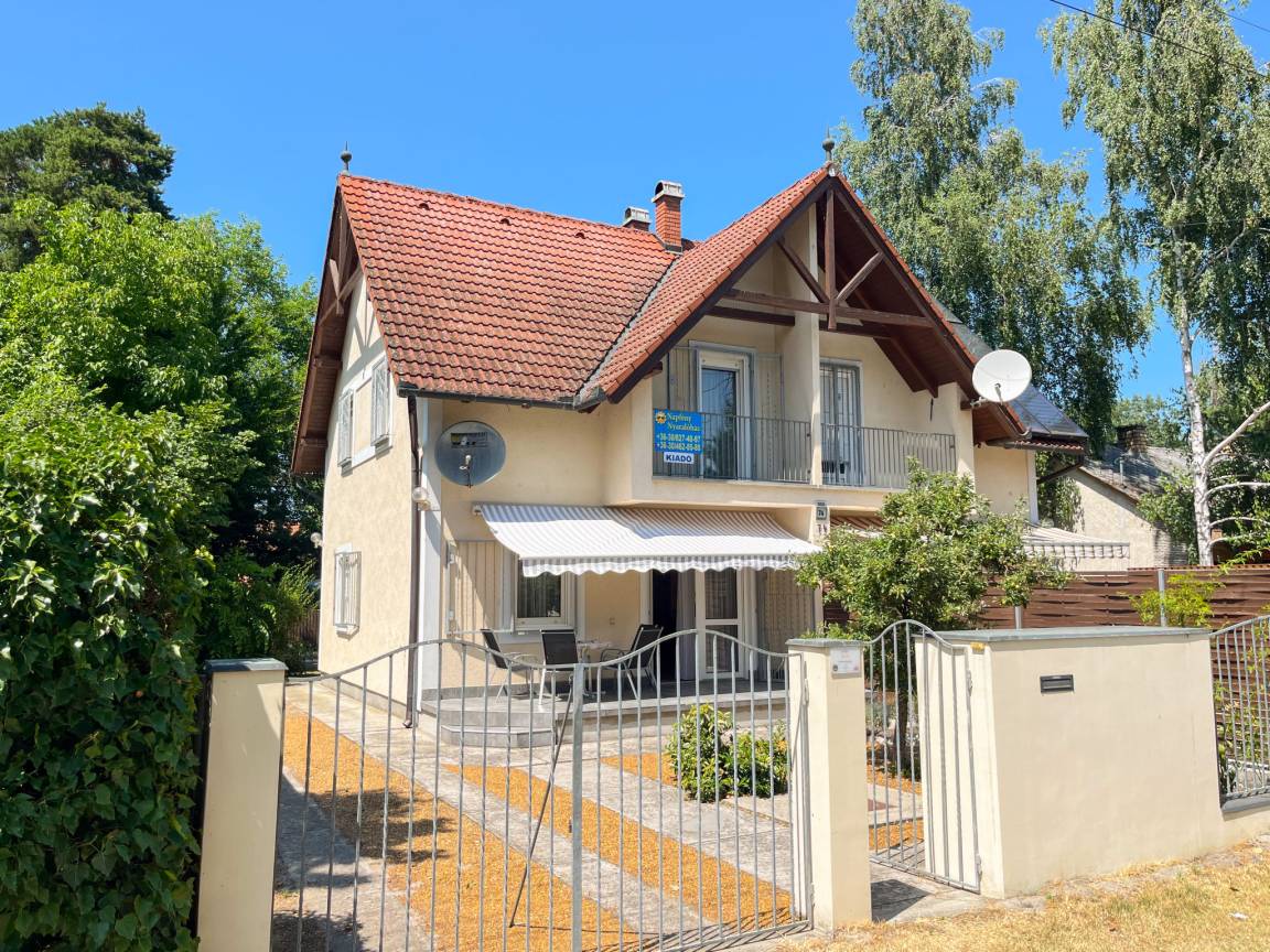 87 M² House ∙ 3 Bedrooms ∙ 6 Guests - Balatonboglár