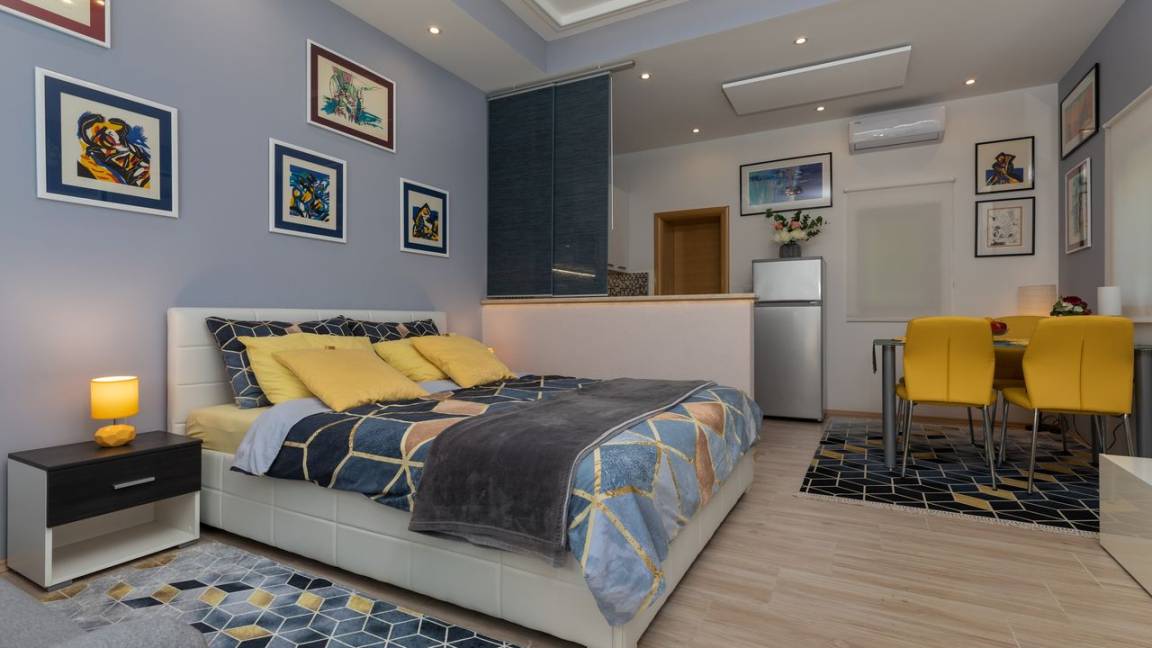 32 M² Hotel ∙ 1 Slaapkamer ∙ 2 Gasten - Kroatië