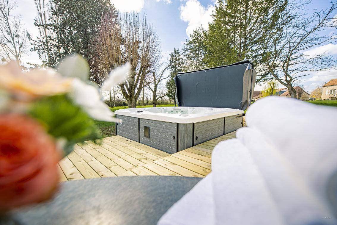 110 M² Gîte ∙ 3 Schlafzimmer ∙ 6 Gäste - Auvergne