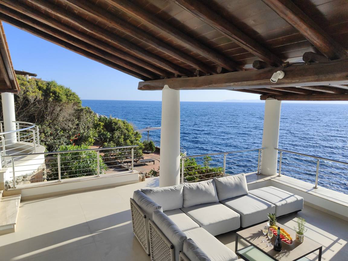 350 M² Villa ∙ 5 Habitaciones ∙ 8 Huéspedes - Villasimius