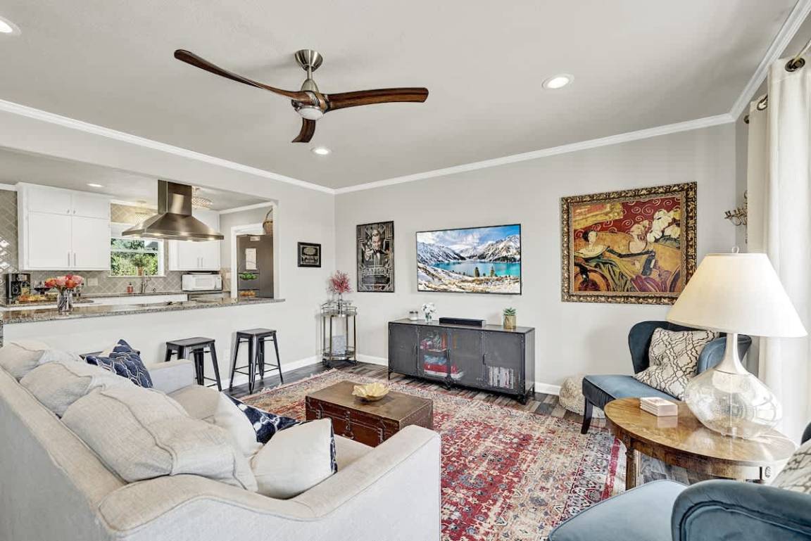 113 M² House ∙ 3 Bedrooms ∙ 6 Guests - Fredericksburg, TX