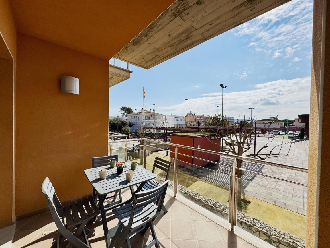 93 M² Appartement ∙ 3 Chambres ∙ 6 Personnes - L'Escala
