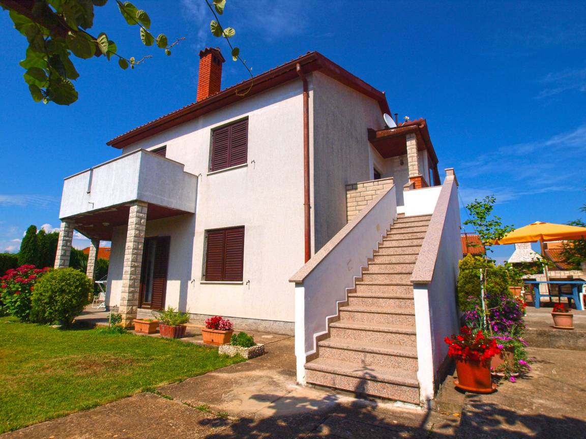 85 M² Apartment ∙ 3 Bedrooms ∙ 7 Guests - Banjole