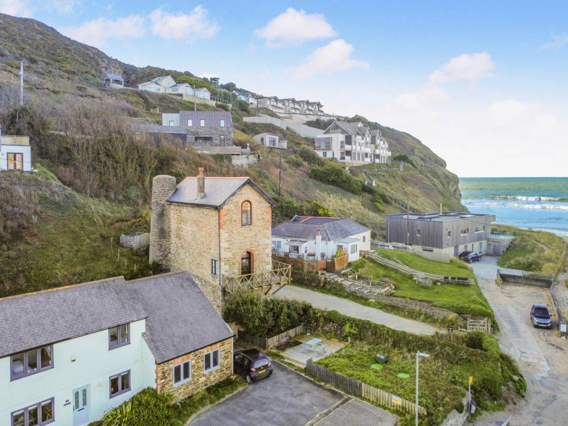 Cottage ∙ 3 Bedrooms ∙ 6 Guests - St Agnes