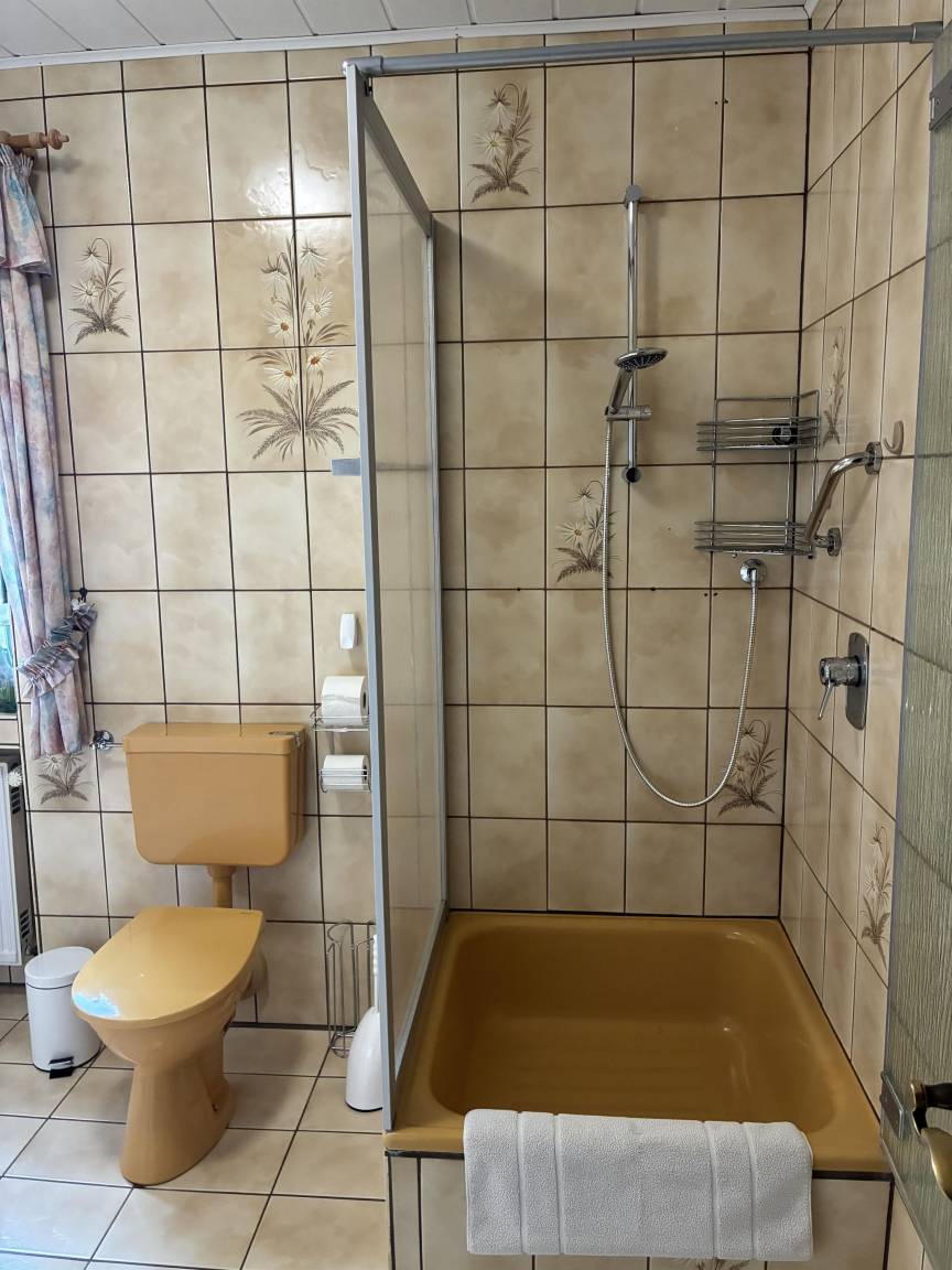 70 M² Ferienwohnung ∙ 2 Schlafzimmer ∙ 4 Gäste - Nittel