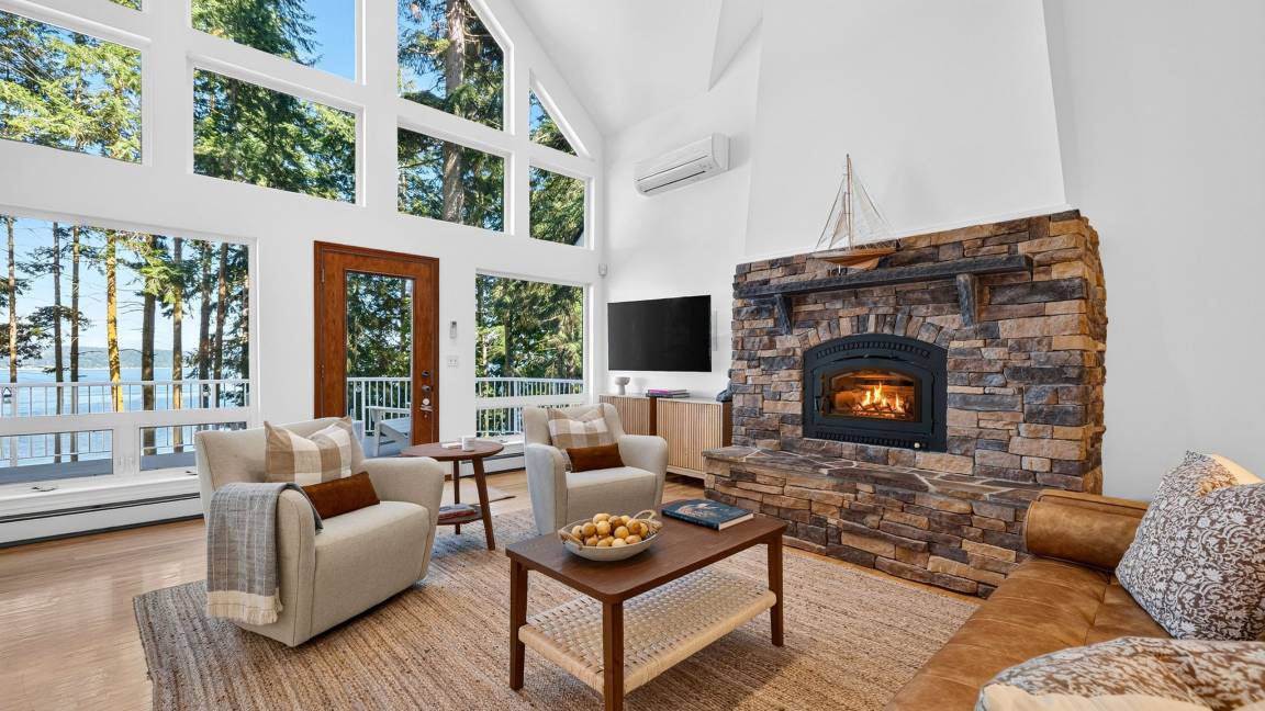 417 M² House ∙ 3 Bedrooms ∙ 10 Guests - Whidbey Island, WA