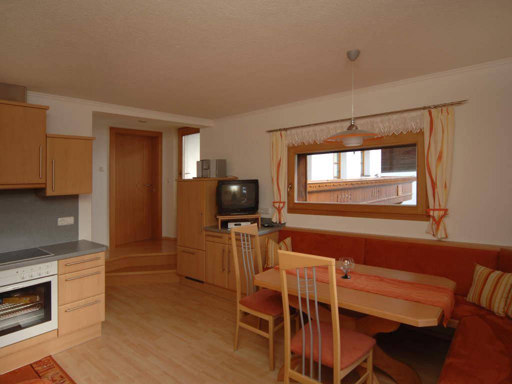 36 M² Apartment ∙ 1 Bedroom ∙ 5 Guests - Obertilliach