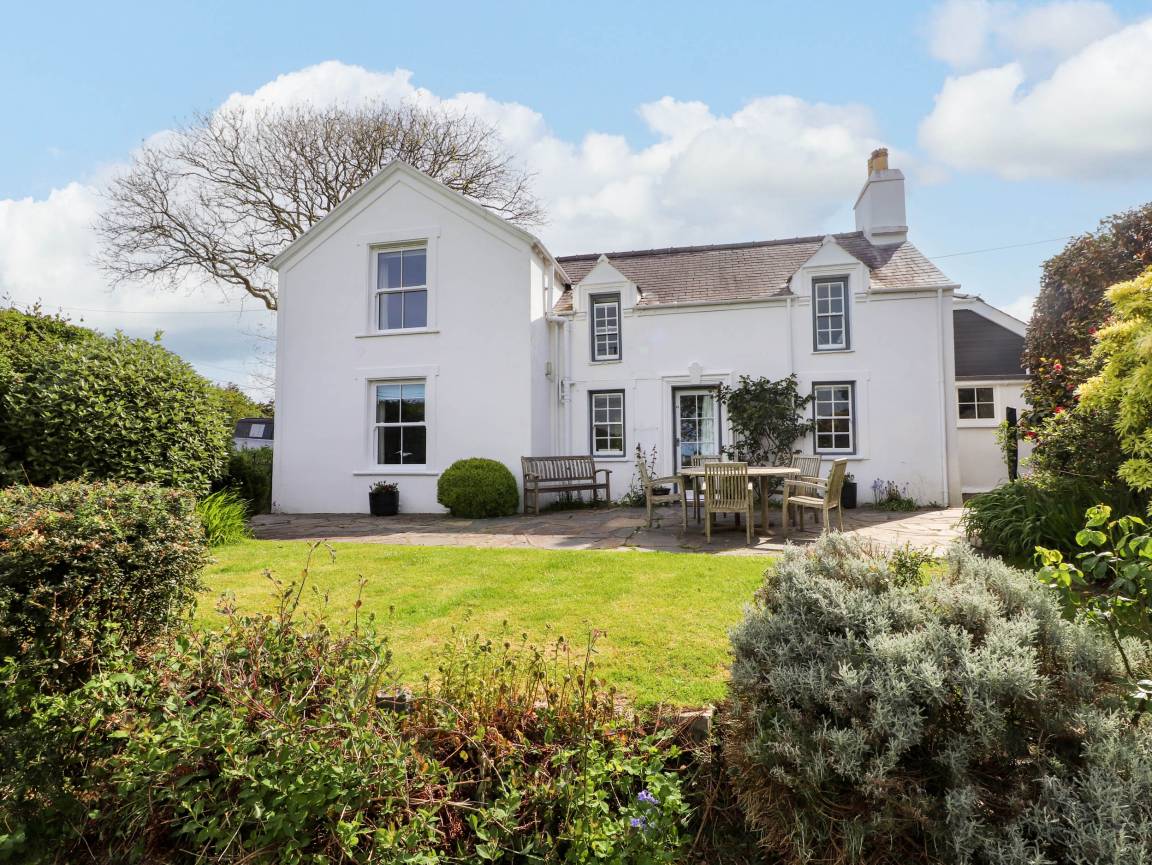 Cottage ∙ 4 Bedrooms ∙ 8 Guests - Morfa Nefyn