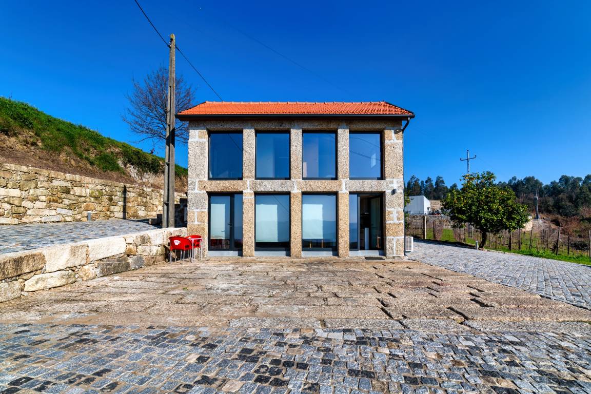 60 M² House ∙ 1 Bedroom ∙ 4 Guests - Guimaraes