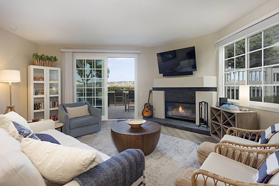 160 M² Apartamento ∙ 3 Habitaciones ∙ 6 Huéspedes - Del Mar, CA