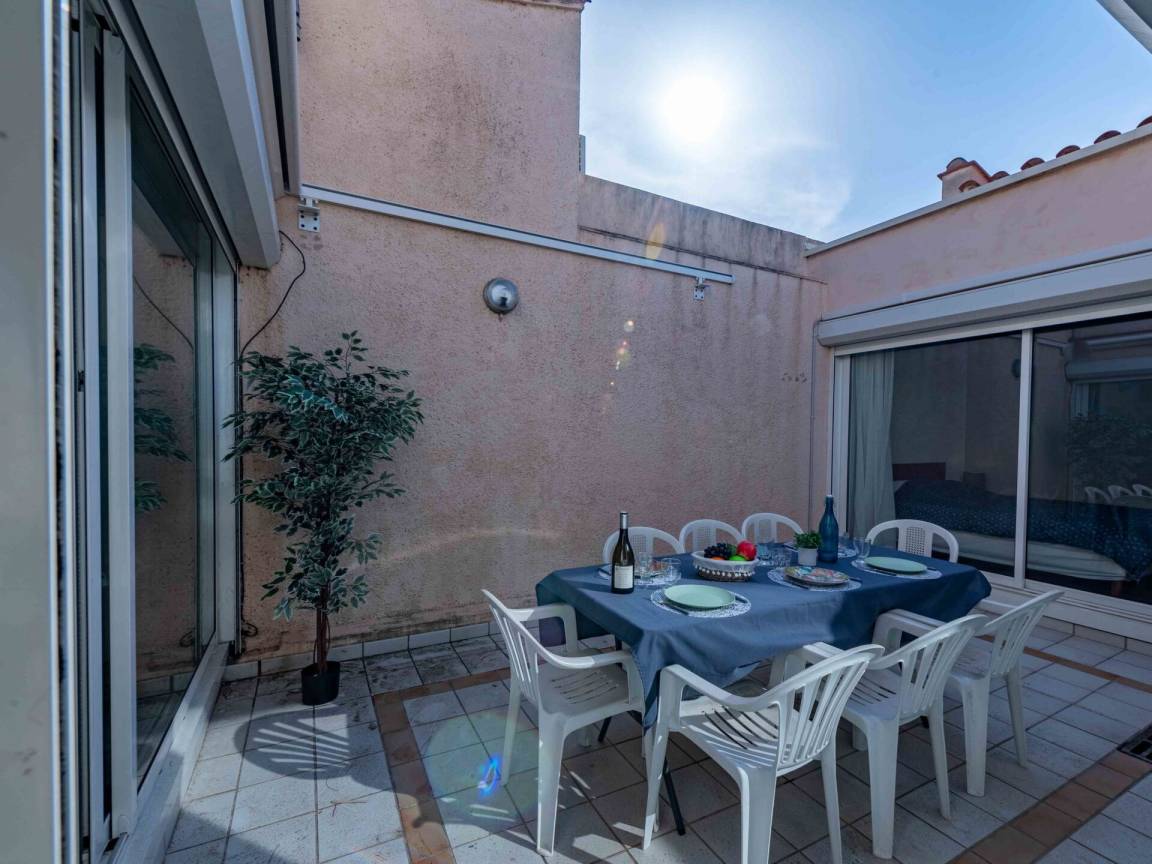 61 M² Résidence De Vacances ∙ 2 Chambres ∙ 5 Personnes - Leucate