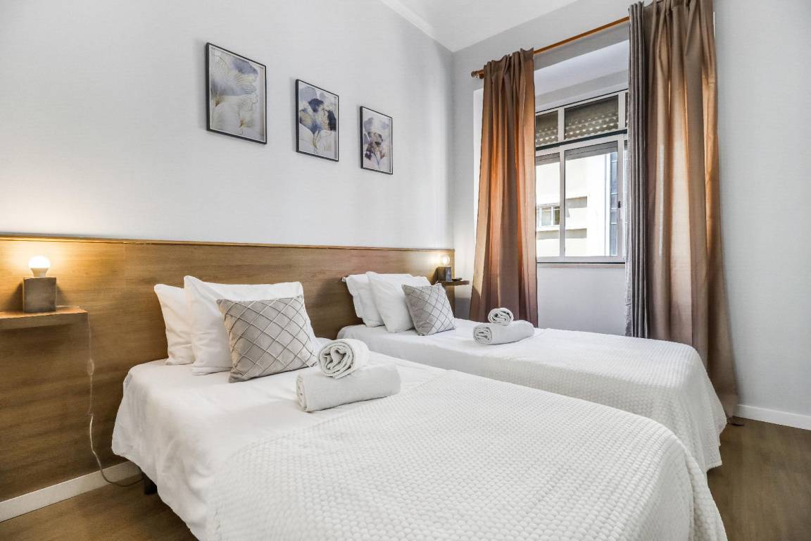 60 M² Apartment ∙ 2 Bedrooms ∙ 6 Guests - Lisbon