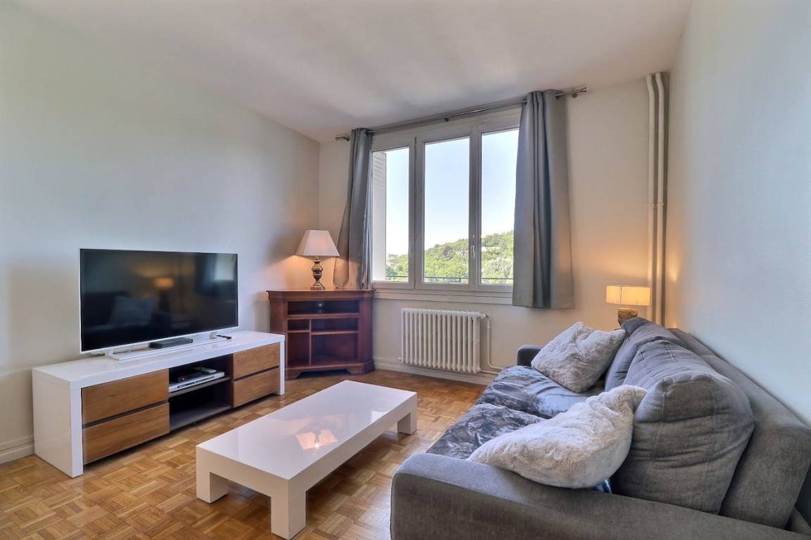 44 M² Apartment ∙ 1 Bedroom ∙ 2 Guests - Boulogne-Billancourt