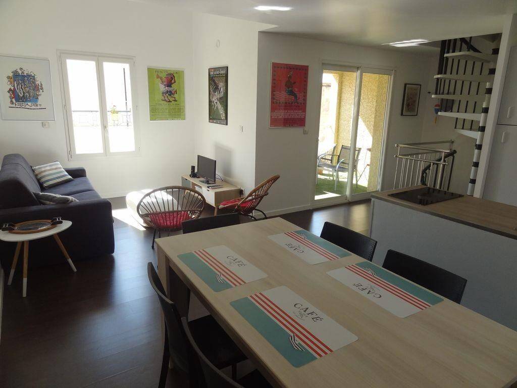 65 M² House ∙ 2 Bedrooms ∙ 4 Guests - Vic-la-Gardiole