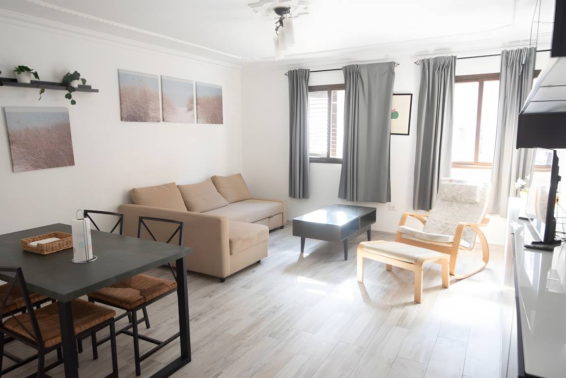 85 M² Apartment ∙ 3 Bedrooms ∙ 5 Guests - Telde