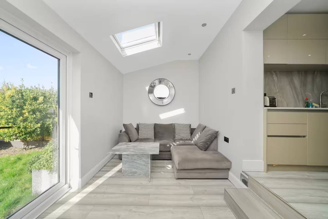 111 M² House ∙ 3 Bedrooms ∙ 5 Guests - Barking