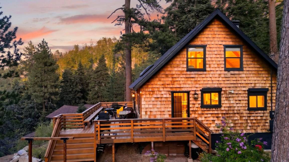 107 M² House ∙ 3 Bedrooms ∙ 10 Guests - Big Bear Lake, CA