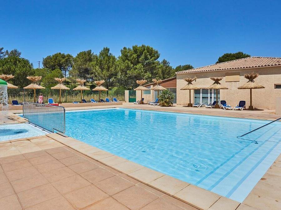 Chalet ∙ 2 Bedrooms ∙ 6 Guests - Cassis