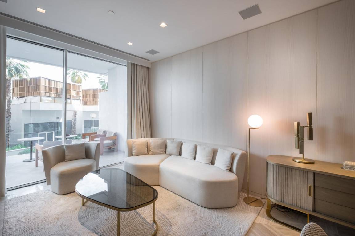 134 M² Apartment ∙ 2 Bedrooms ∙ 5 Guests - Dubai