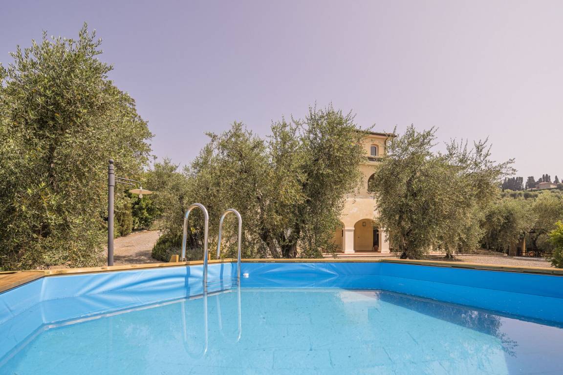 350 M² Villa ∙ 3 Schlafzimmer ∙ 6 Gäste - Montecatini Terme