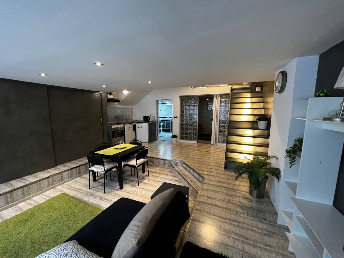 68 M² Apartamento ∙ 2 Habitaciones ∙ 2 Huéspedes - Alcobendas
