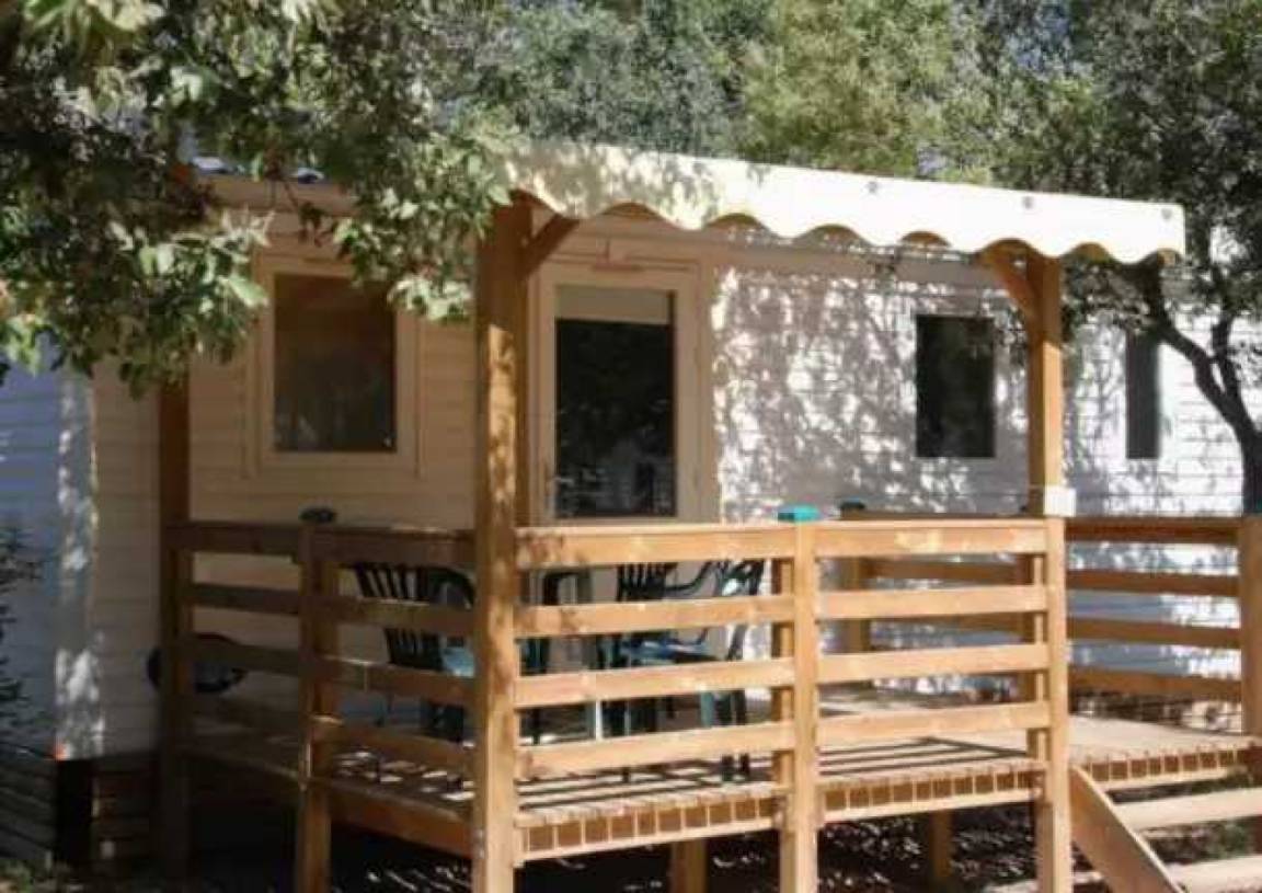 32 M² Camping ∙ 3 Chambres ∙ 6 Personnes - Bonnieux