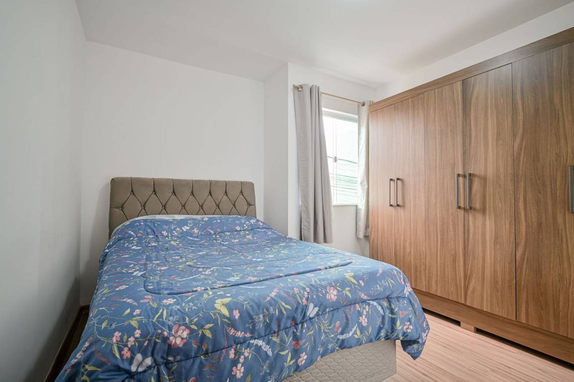 28 M² Apartamento ∙ 1 Quarto ∙ 2 Hóspedes - Juiz de Fora