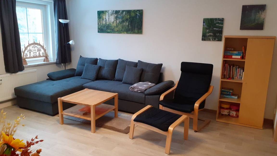 65 M² Ferienwohnung ∙ 2 Schlafzimmer ∙ 6 Gäste - Schwarzenberg/Erzgebirge