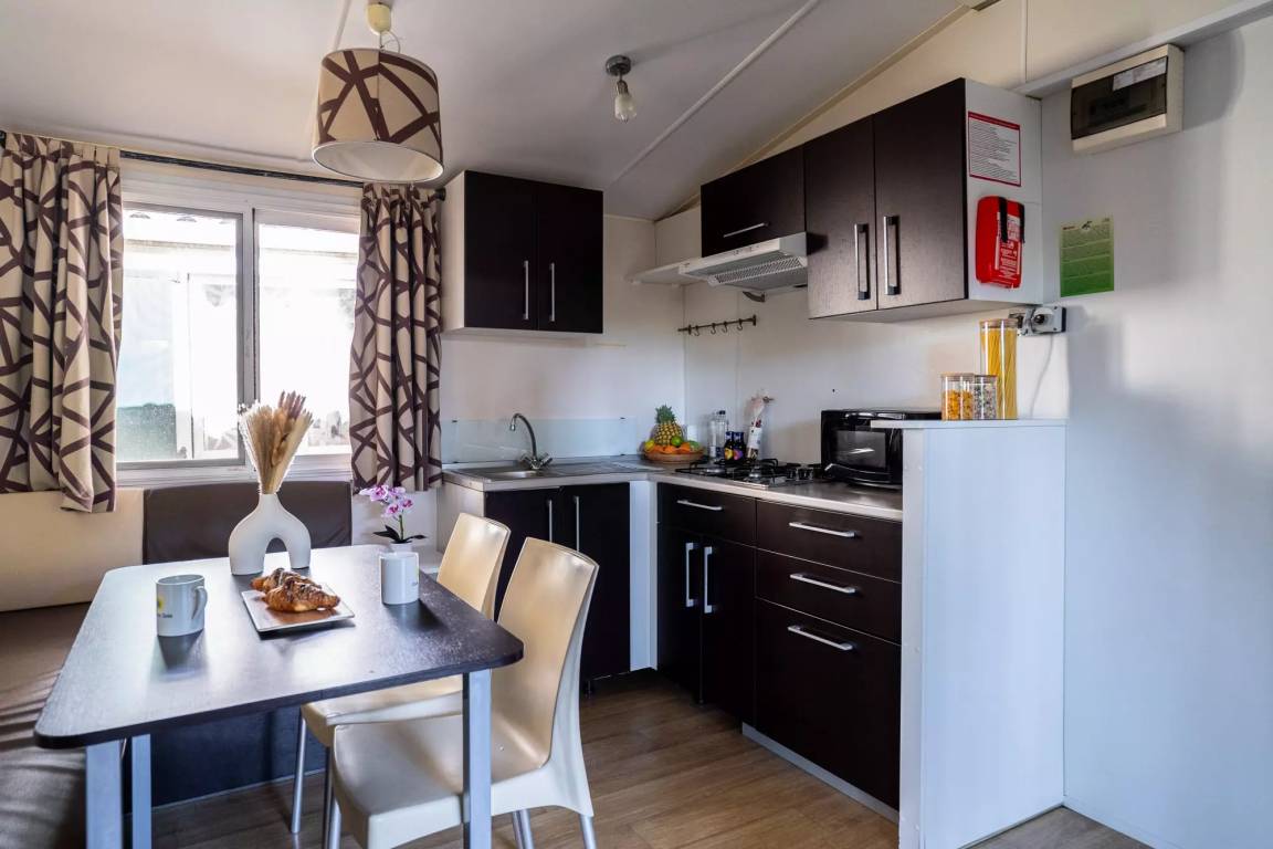 32 M² Caravan ∙ 2 Bedrooms ∙ 6 Guests - Ravenna