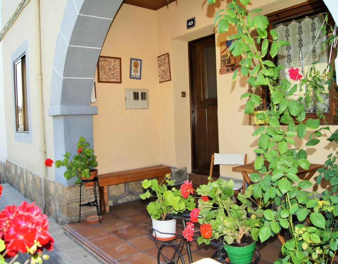 120 M² Casa ∙ 5 Habitaciones ∙ 10 Huéspedes - San Leonardo de Yagüe