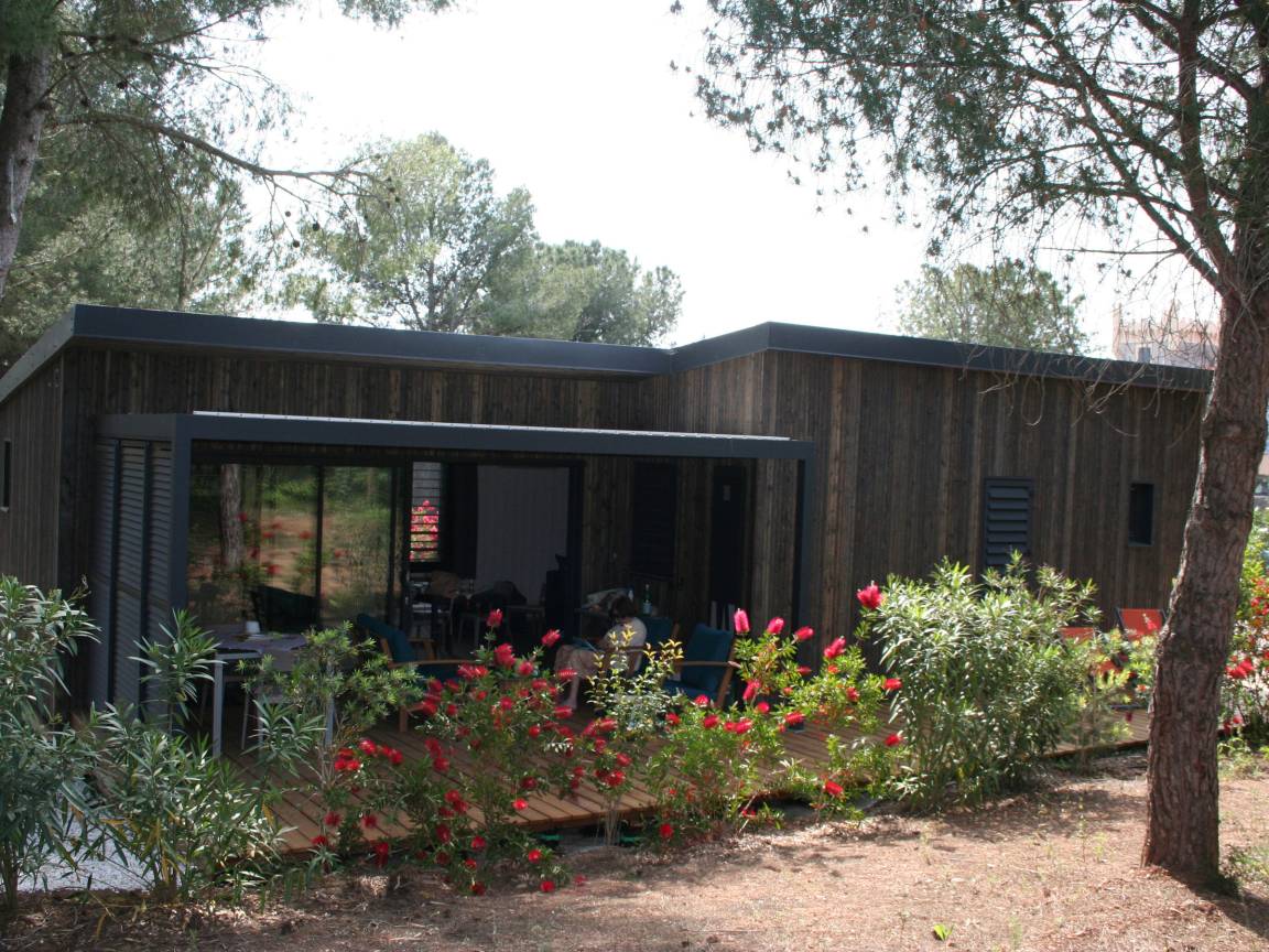56 M² Chalet ∙ 3 Slaapkamers ∙ 6 Gasten - Vias