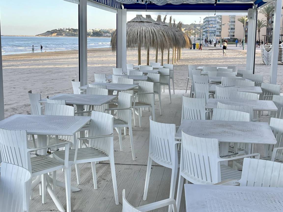 70 M² Apartamento ∙ 2 Habitaciones ∙ 6 Huéspedes - La Pineda