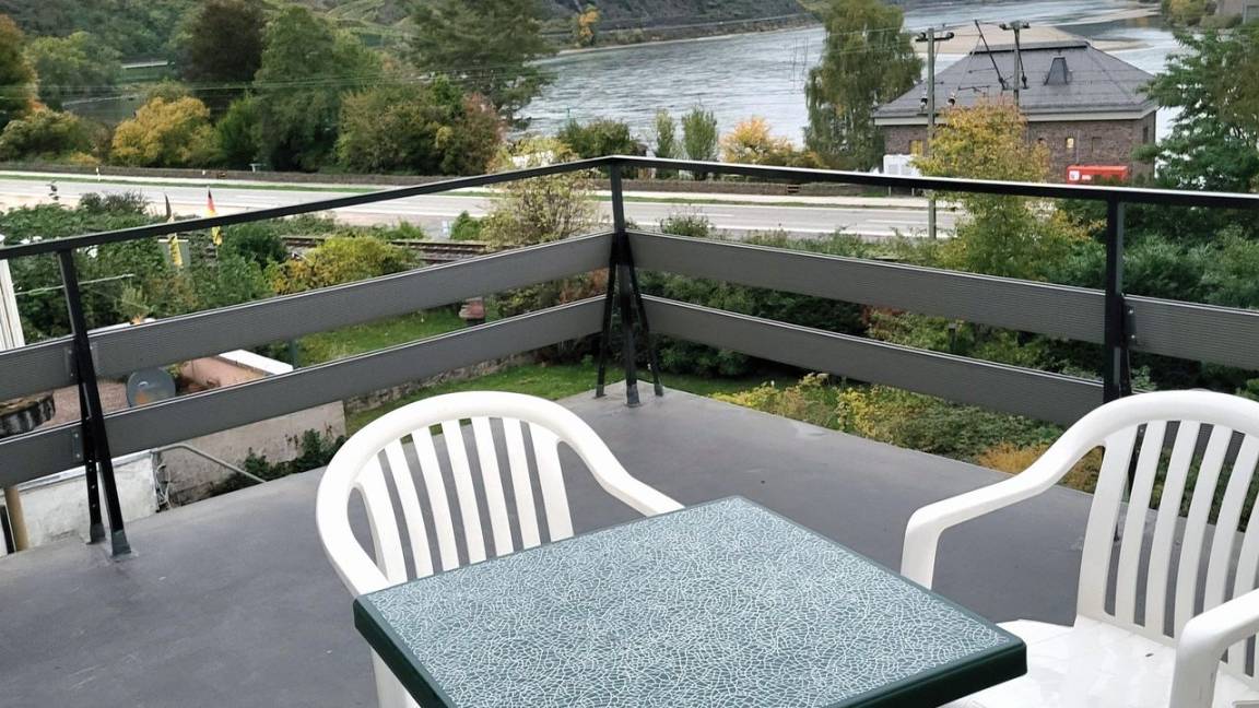 68 M² Huoneisto ∙ 1 Makuuhuone ∙ 5 Vierasta - Oberwesel