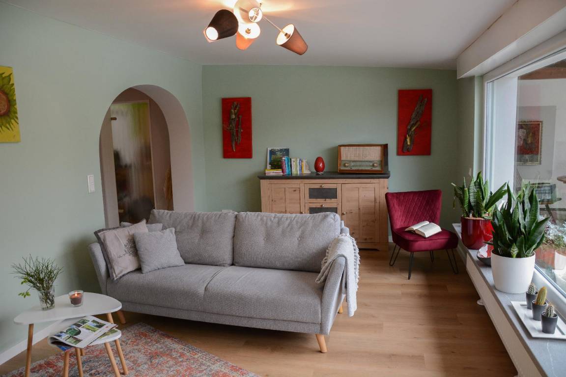 80 M² Ferienwohnung ∙ 2 Schlafzimmer ∙ 4 Gäste - Leverkusen