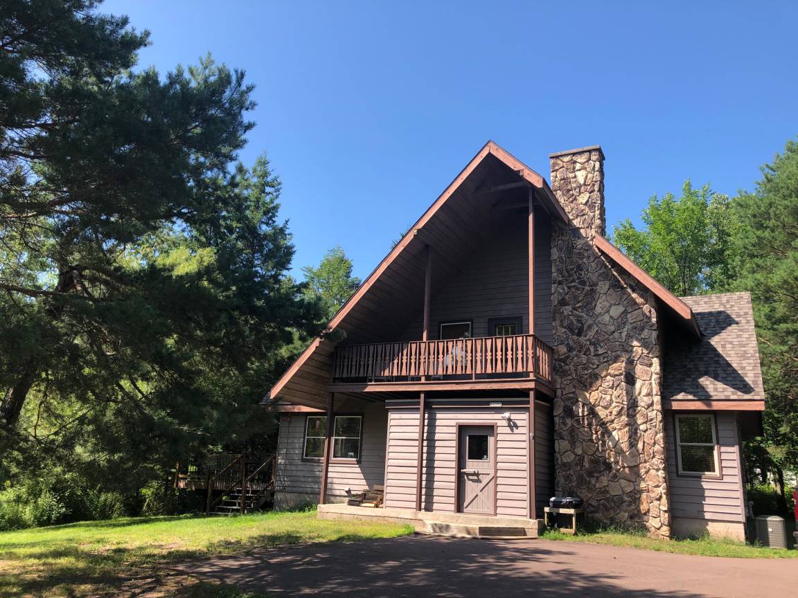 House ∙ 6 Bedrooms ∙ 14 Guests - Lake Superior